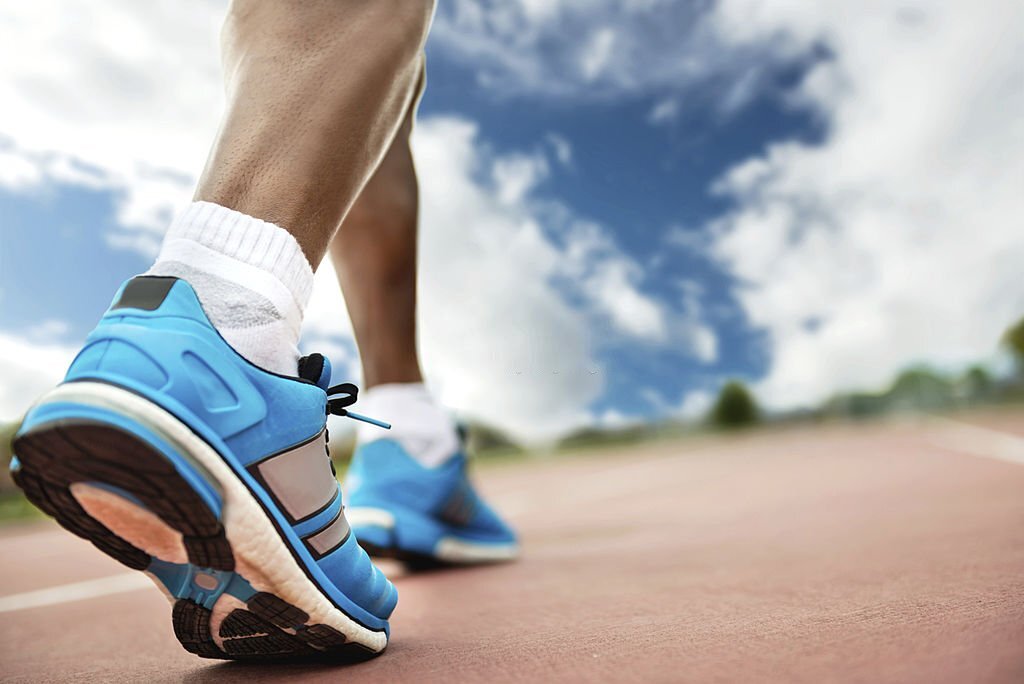 What Is Crew Socks (Definition, Guide & Benefits) – Gain The Edge AUS